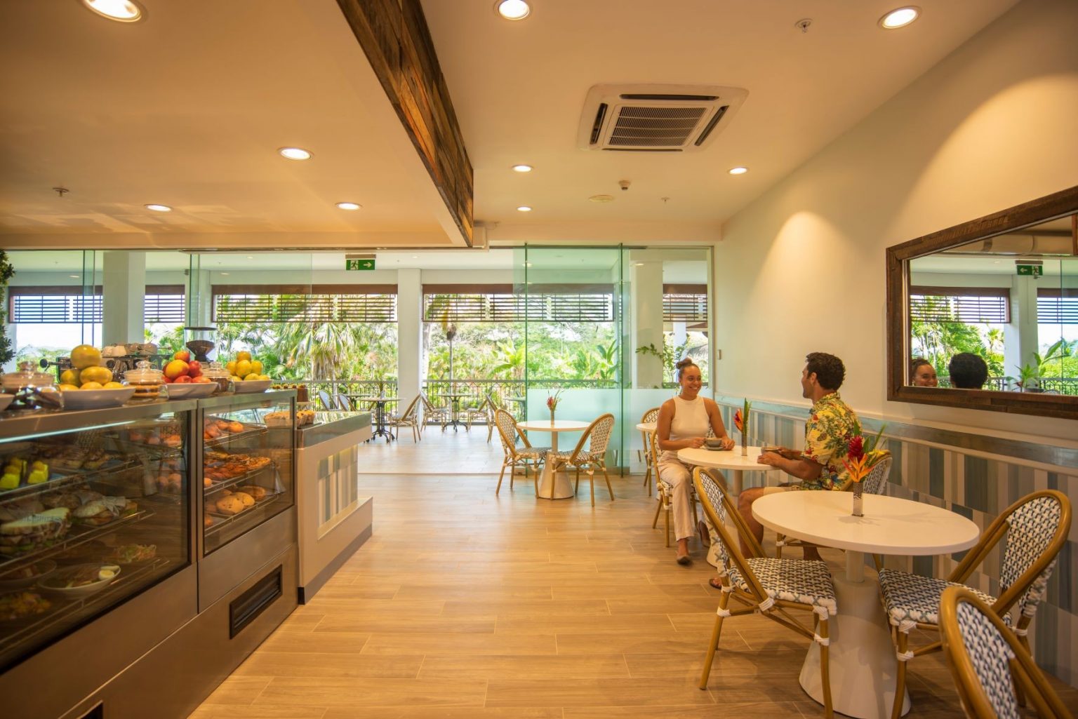 Sofitel Fiji Resort & Spa - La Parisienne
