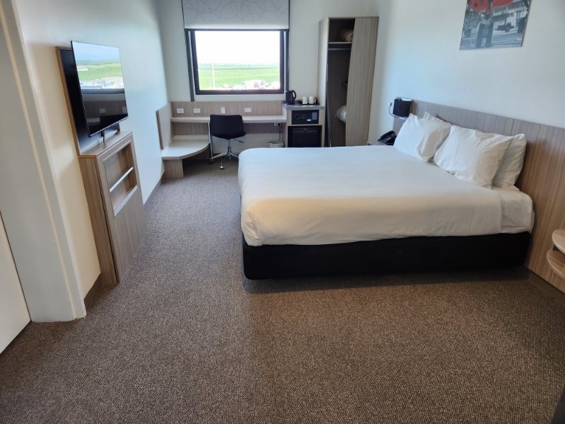 ibis Mackay Hotel - Accessible Room