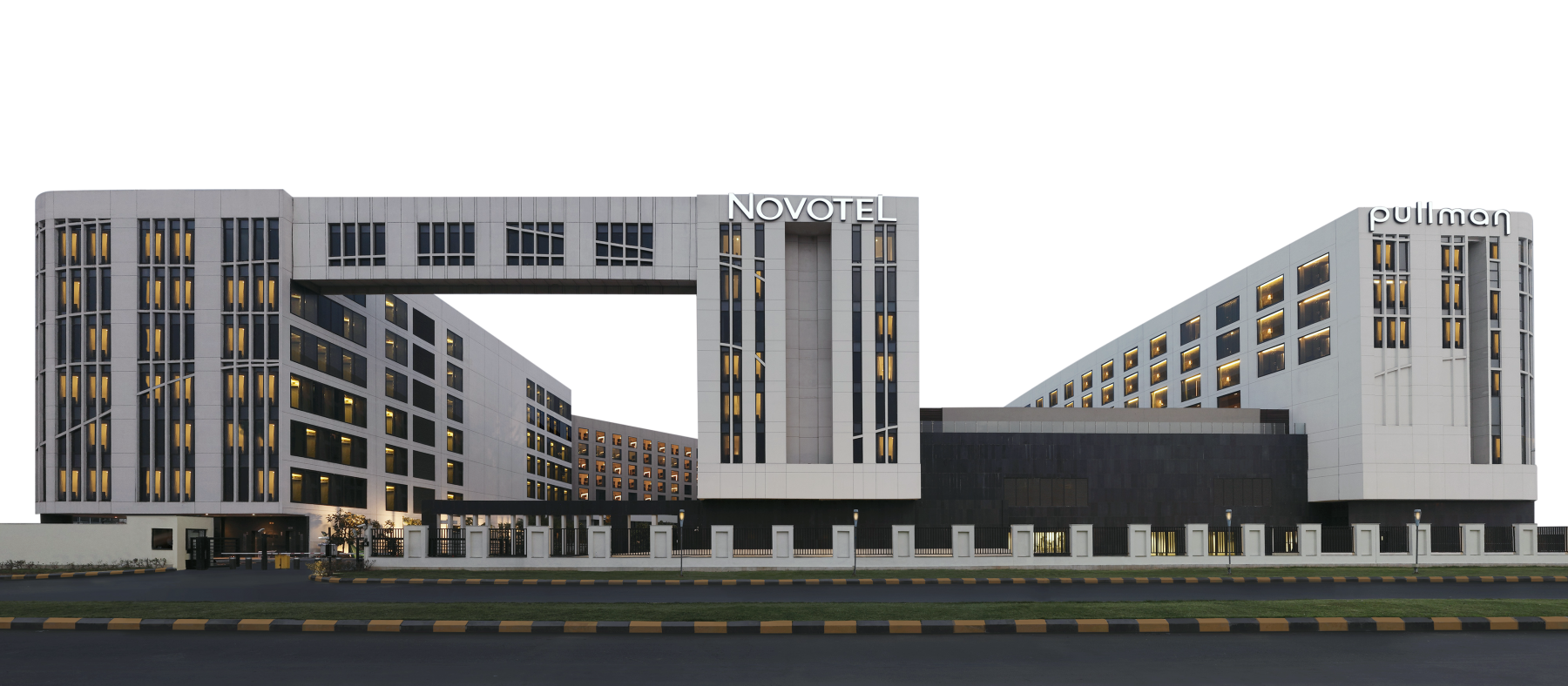 Pullman New Delhi Aerocity