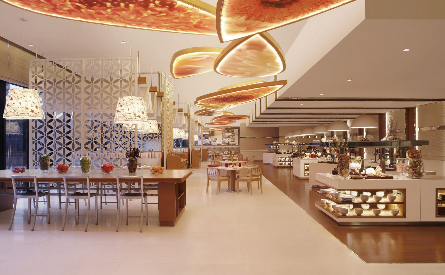 Pluck restaurant - Pullman New Delhi Aerocity - 5-star hotel