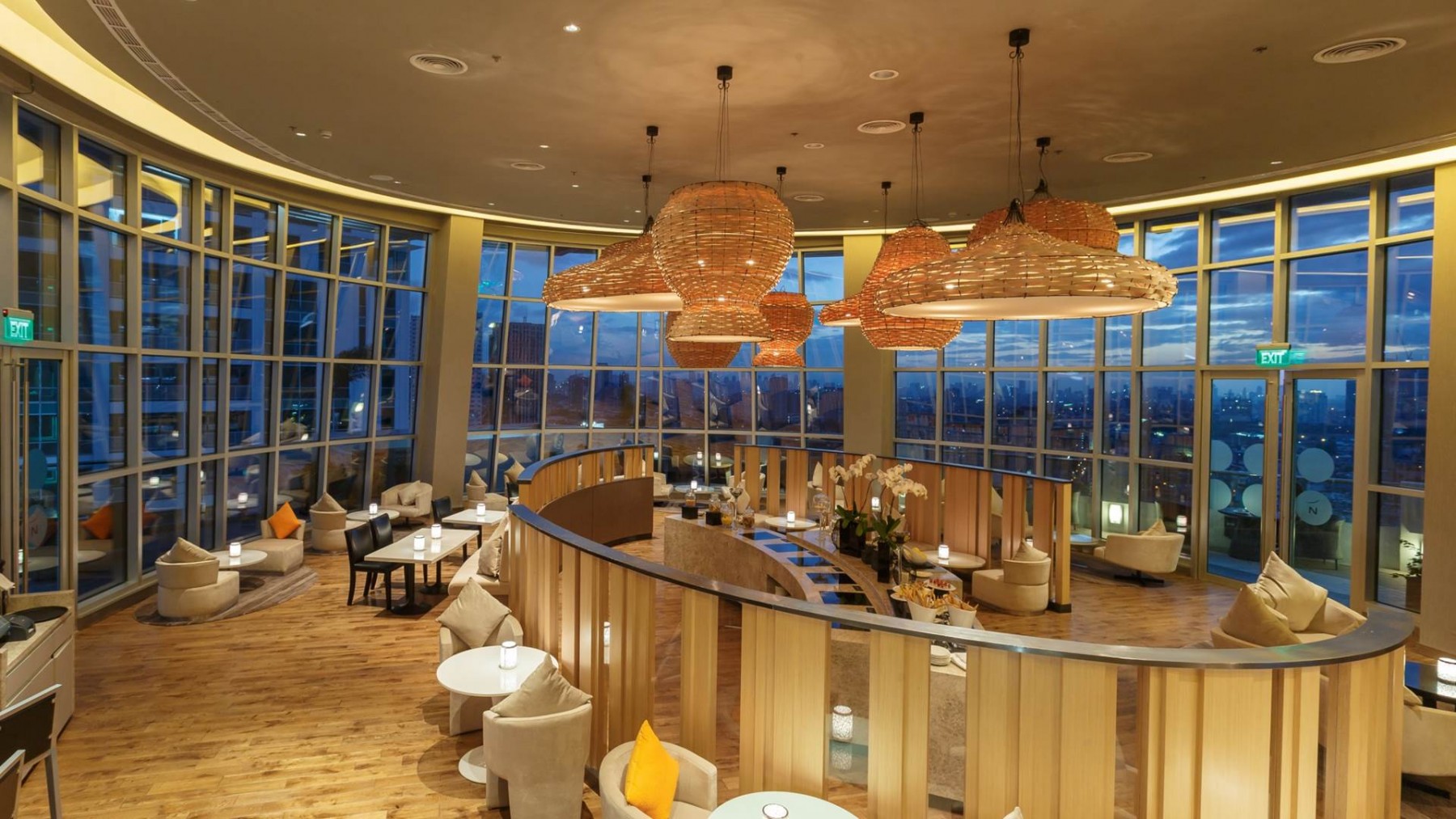 Premier Lounge - Novotel Manila Araneta Center