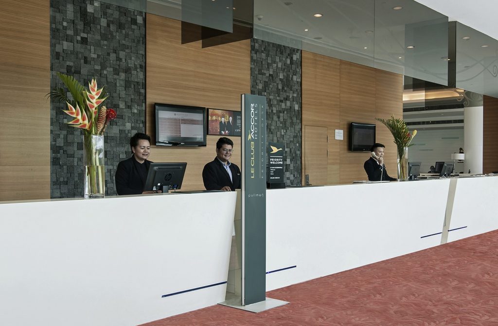 Pullman Kuching - Contact