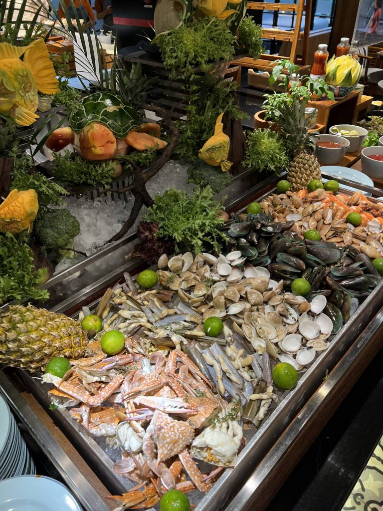 Here's what you can find at SeafoodVaganza at Pullman Ciawi