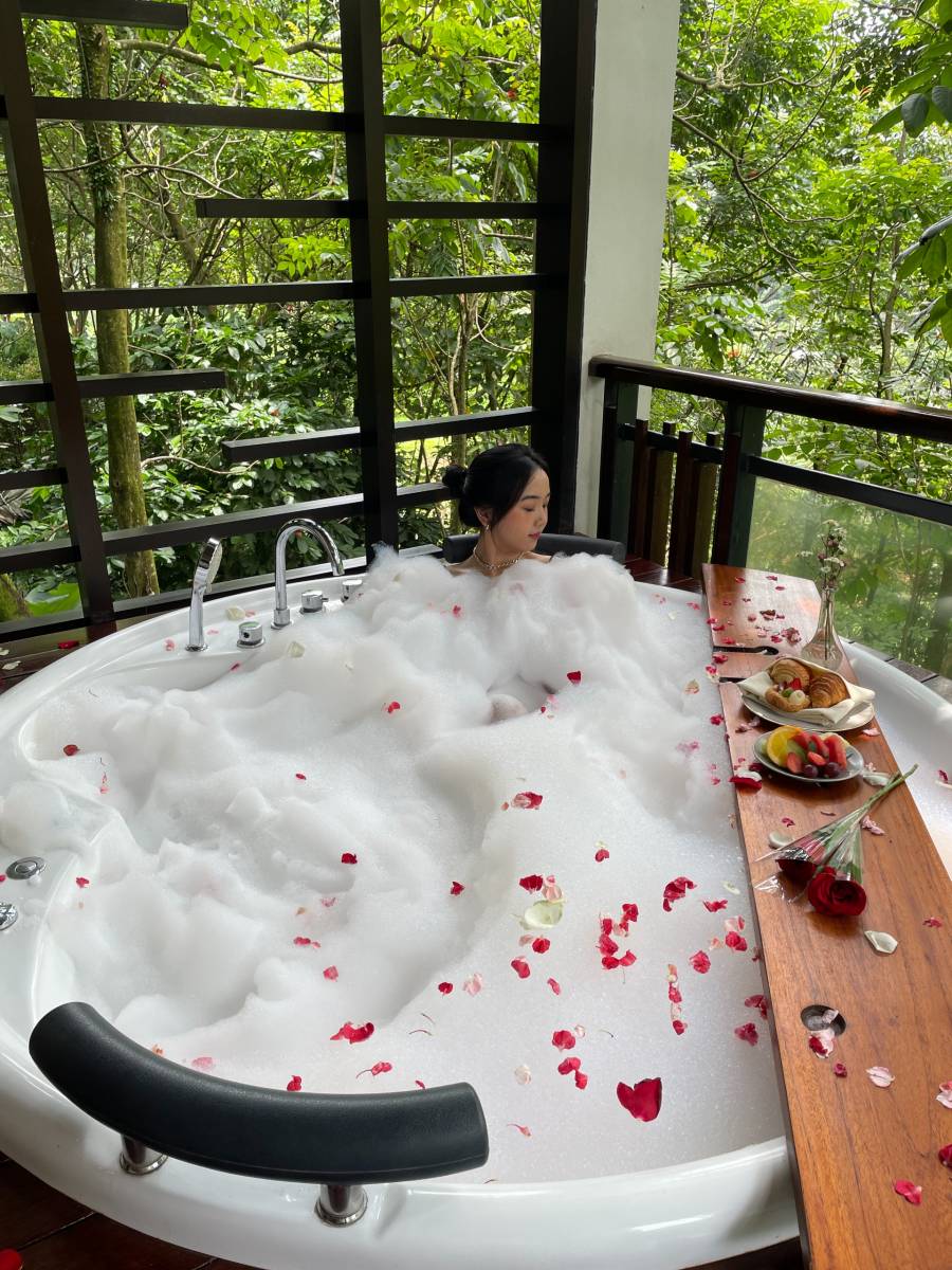 Pullman Ciawi Vimala Hills Resort Spa & Convention - Perayaan Valentine ...