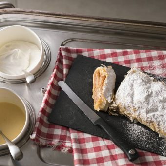 Restaurants & Bars in Namba | Swissôtel Nankai Osaka | Japan