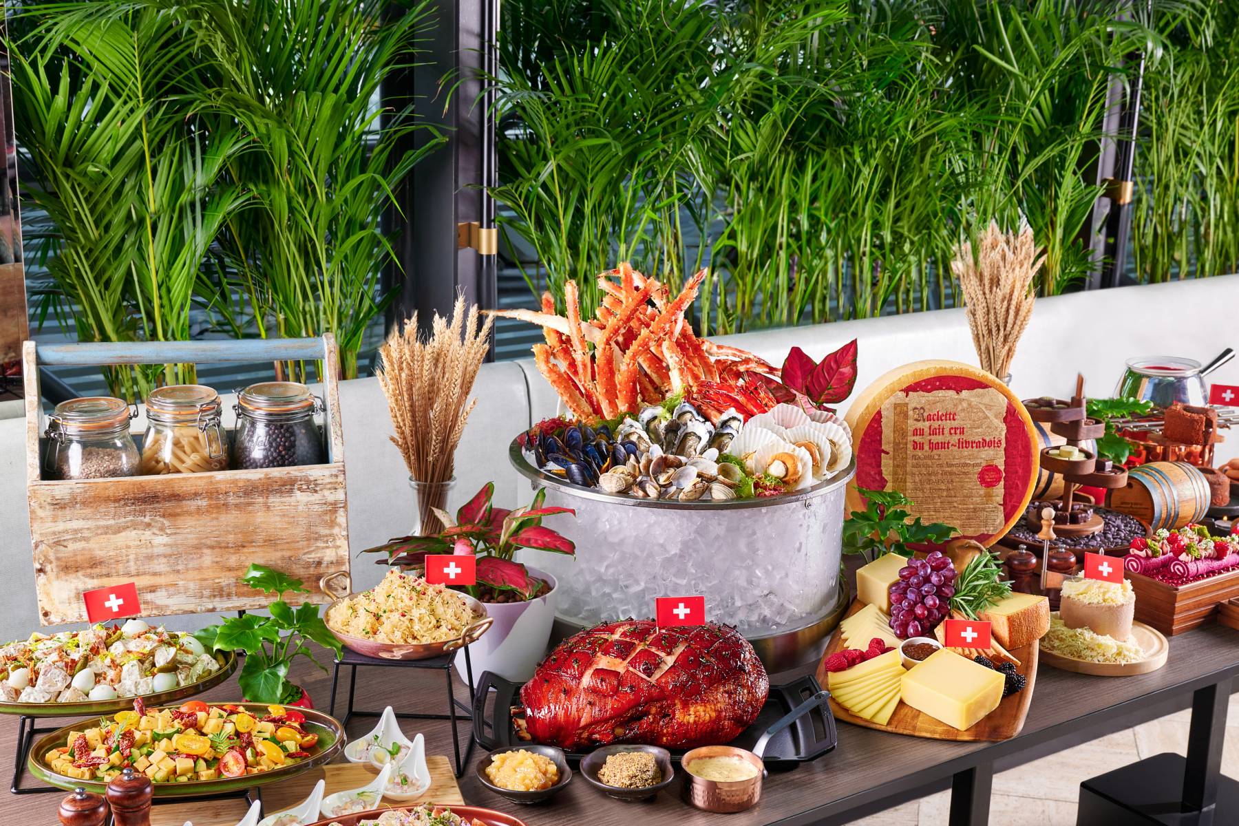 CLOVE Buffet (Menus) | Swissôtel The Stamford