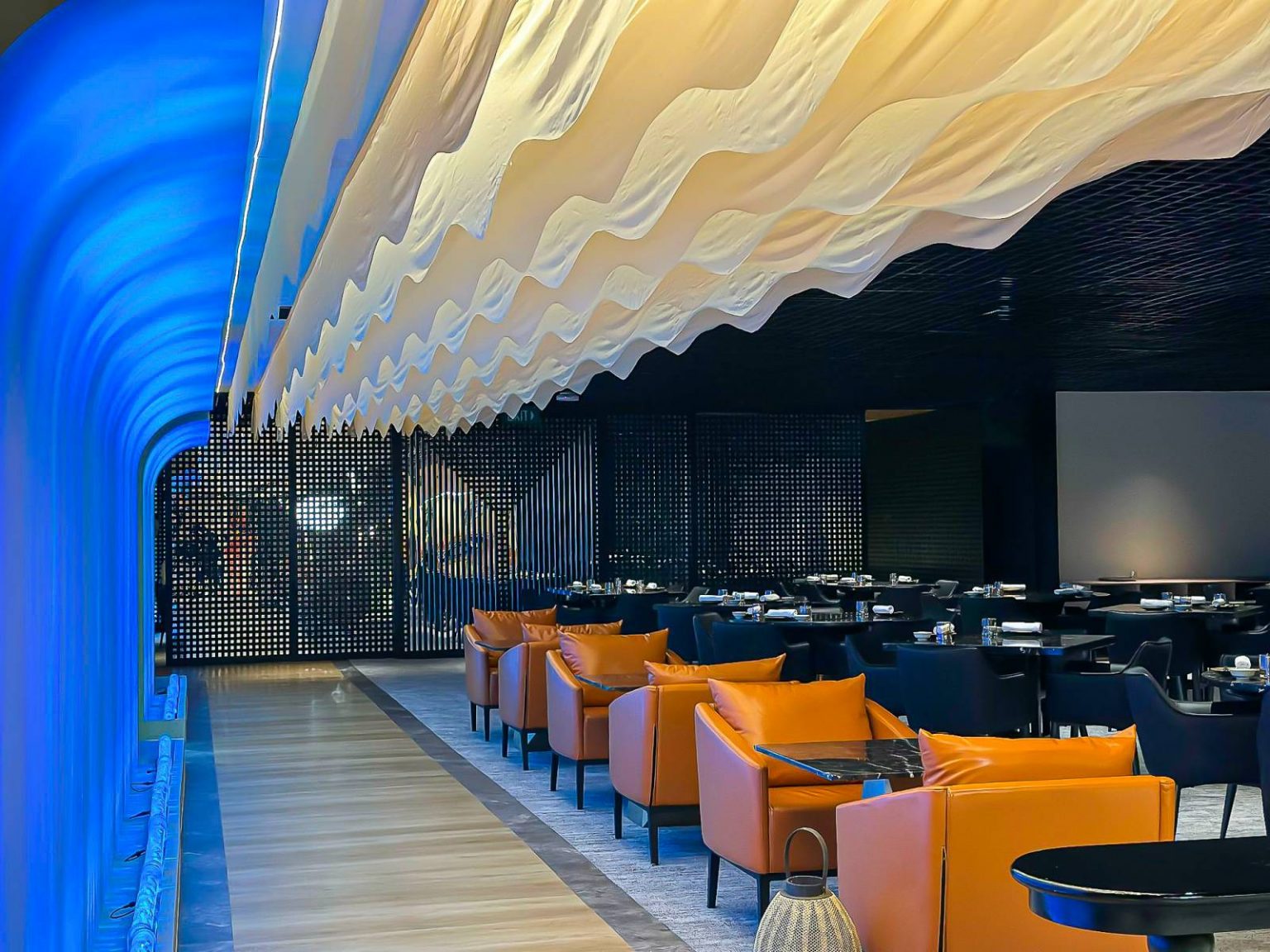 Swissôtel The Stamford - DOMO Modern Japanese