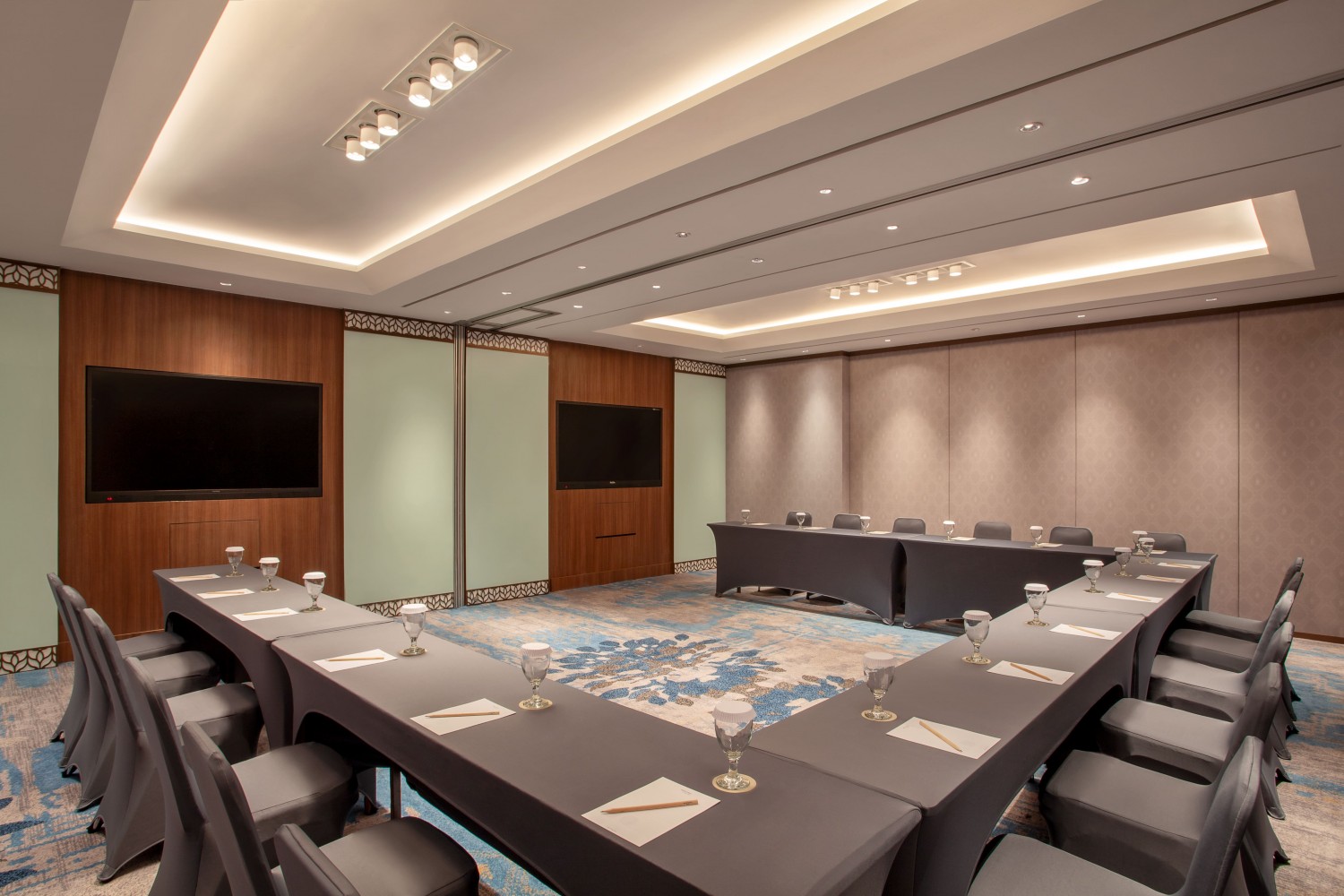 Novotel Bogor Golf Resort & Convention Center - Meetings