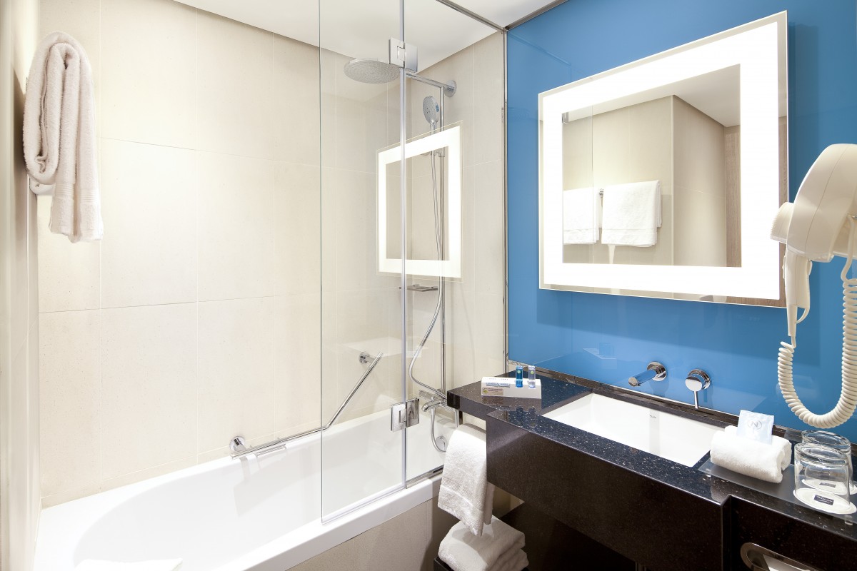 Family Suite Hotel Dubai | Novotel World Trade Centre