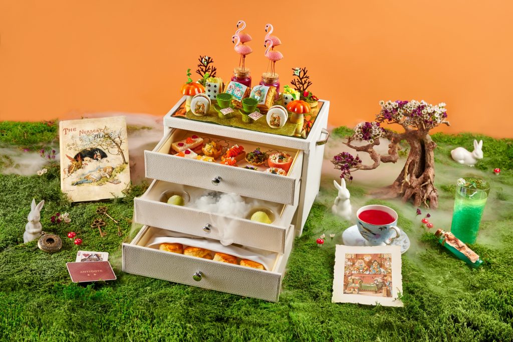 Alice in Wonderland High Tea at ANTI:DOTE | Fairmont Singapore