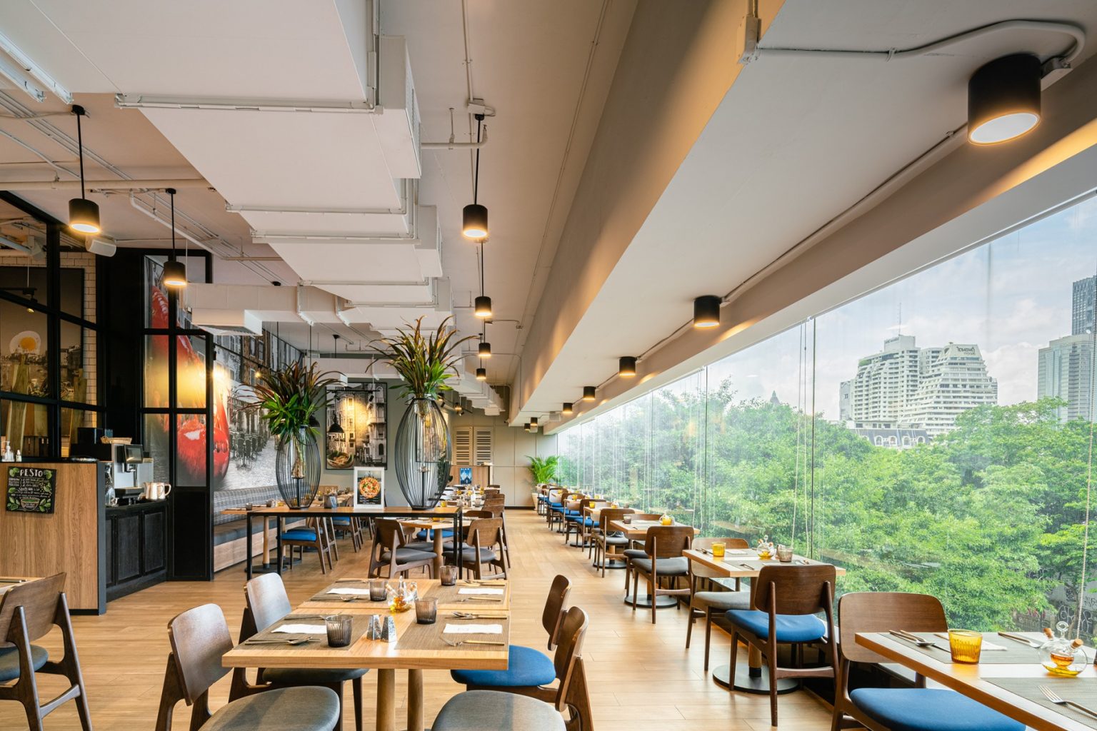 Pullman Bangkok Hotel G - ห้องอาหารทิวา