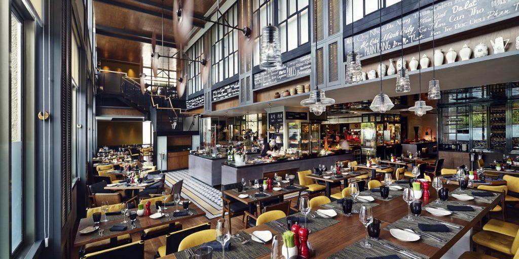 Restaurants and bars - Sofitel Saigon Plaza – Luxury 5-star hotel