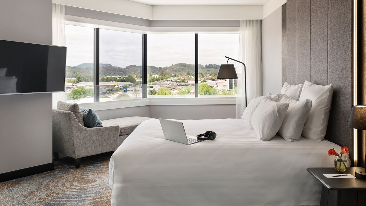 Deluxe Room | Pullman Rotorua | Luxury Hotel Rotorua