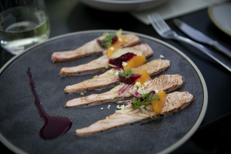 Best Dining In Mascot | Mobius Bar & Grill | Sydney Airport