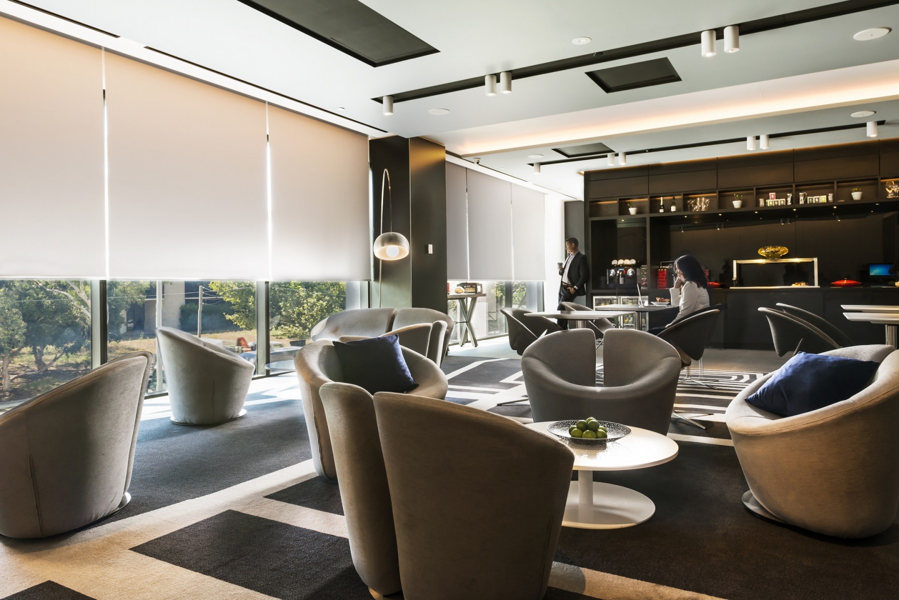 Executive Lounge - Pullman Sydney Airport - Meeting Room
