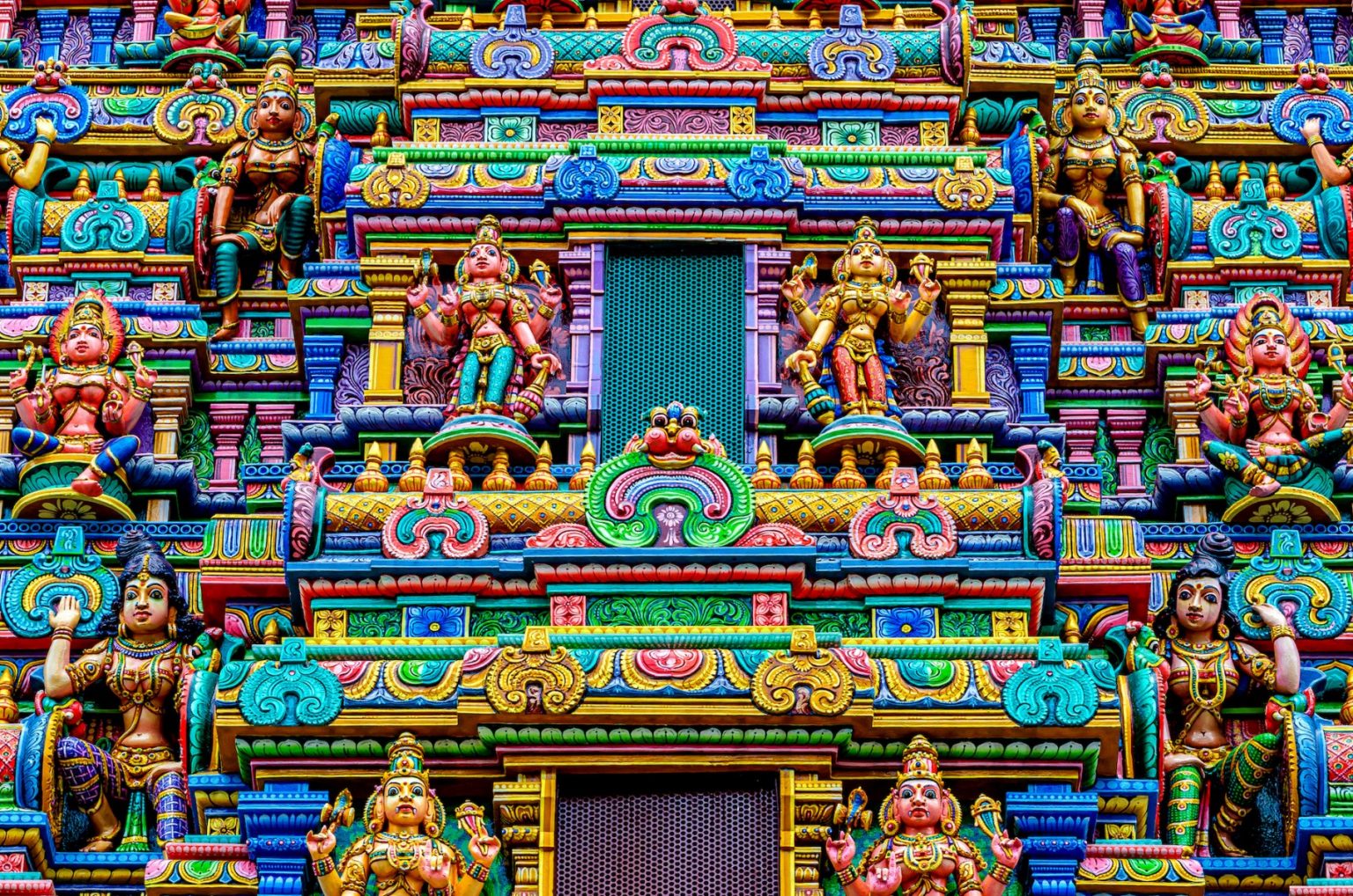 Wat Kaek Temple in Silom - Ibis Styles Bangkok Silom