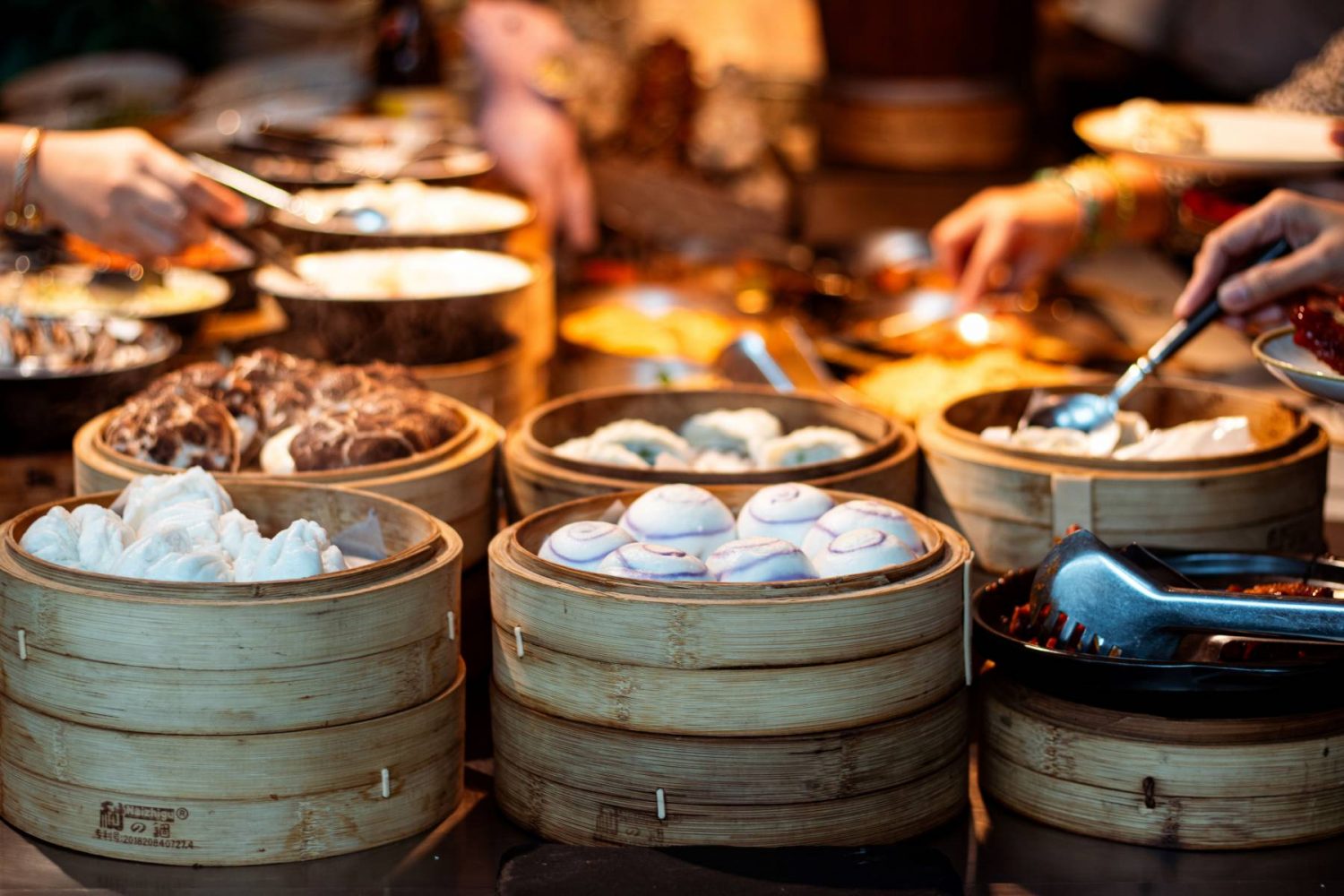 Admiral Club Buffet Restaurant | Admiral Hotel Manila - MGallery