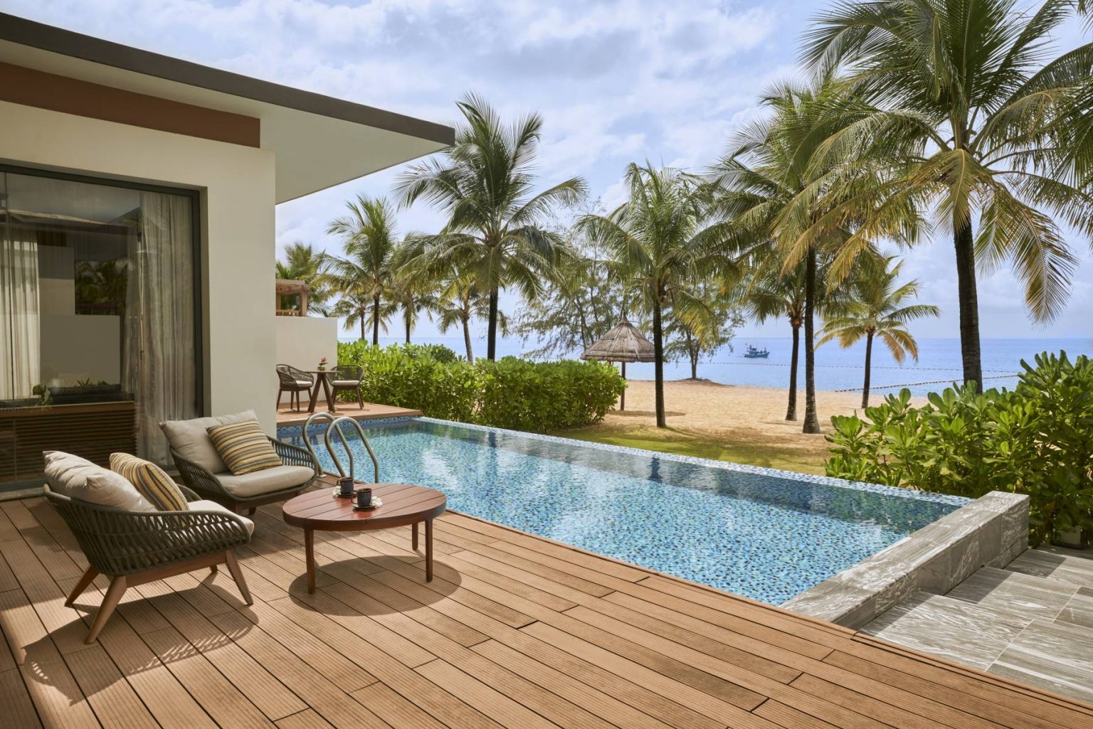 Mövenpick Resort Waverly Phu Quoc - Admire the Magnificent Sunset from ...