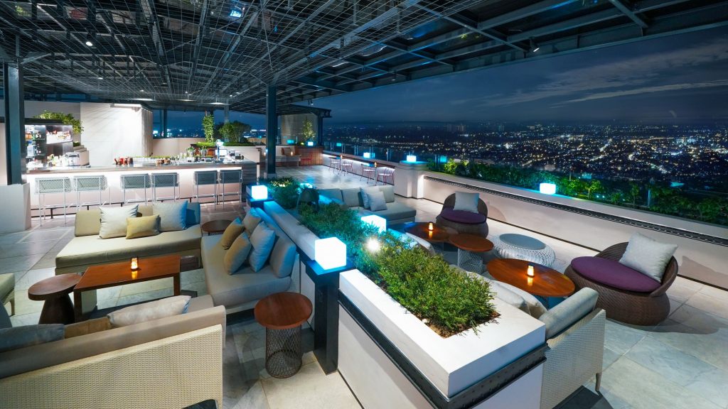 Akasa 360 Rooftop Bar - Pullman Bandung Grand Central