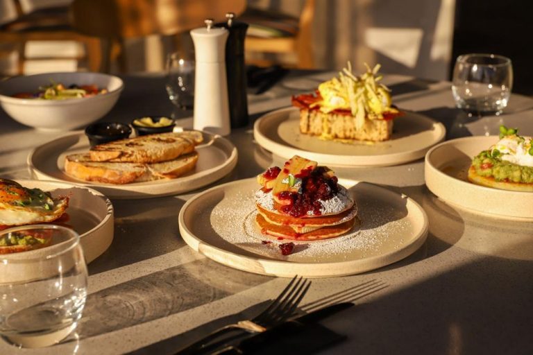 Dining at Mercure | Best Resturant In Doncaster | Melbourne Hotel