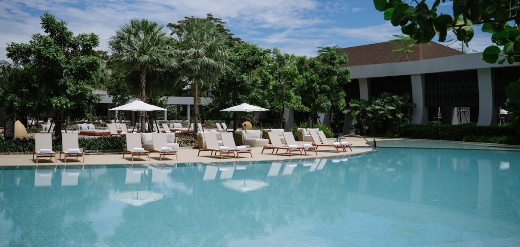 Mercure Rayong Lomtalay Villas & Resort | Official Site
