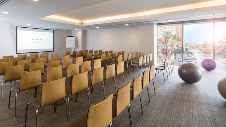 Meetings & events | Novotel Newcastle Beach