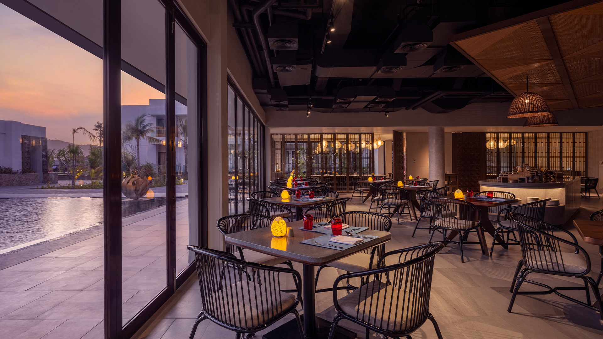 Aer Restaurant – Pullman Lombok – All-day dining restaurant