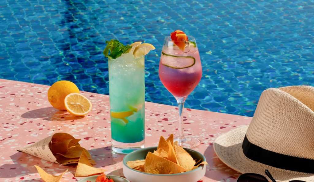Pullman Lombok Merujani Mandalika Beach Resort - HAPPY HOUR