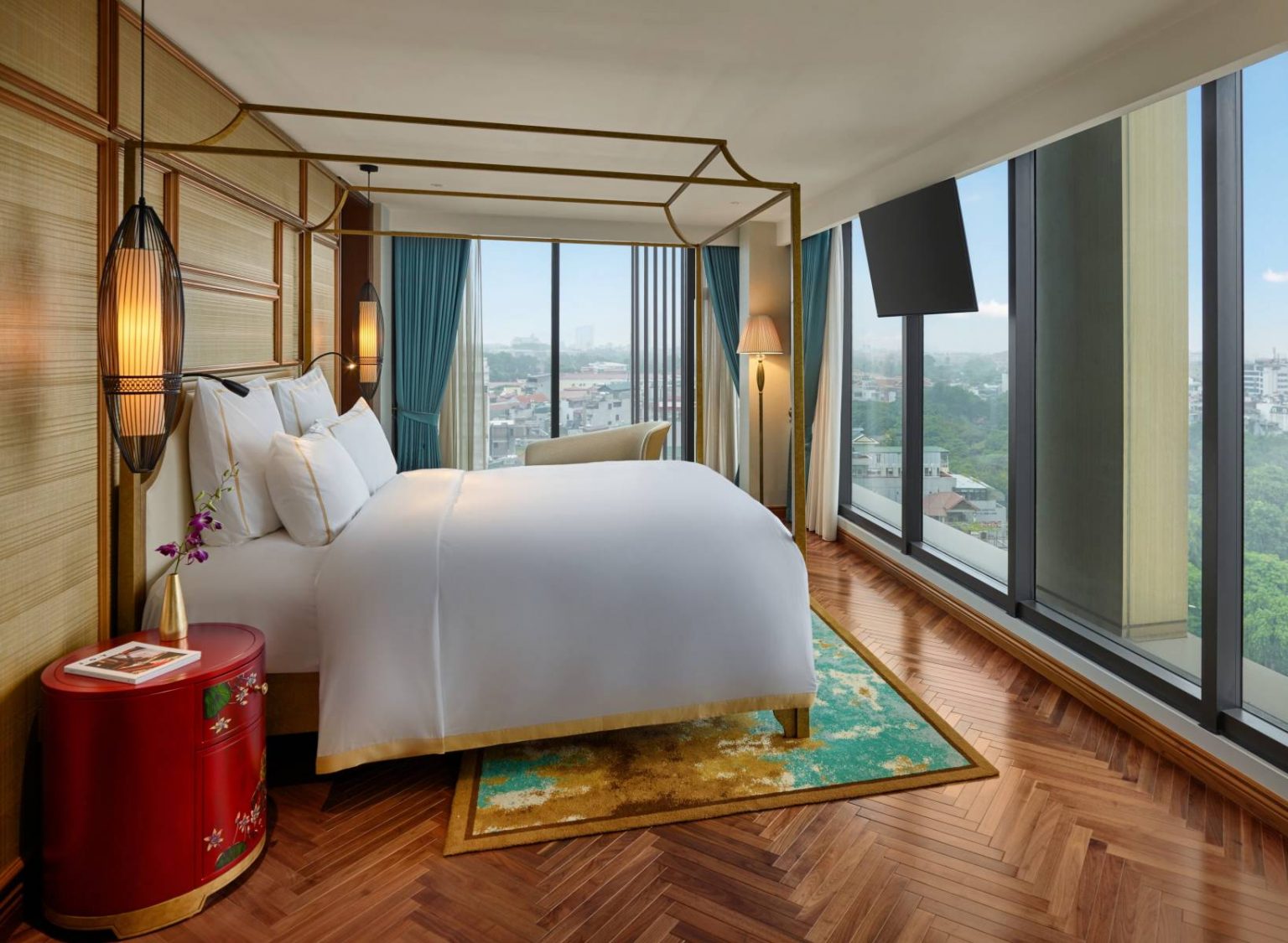 Grand Mercure Hanoi - DELUXE SUITE