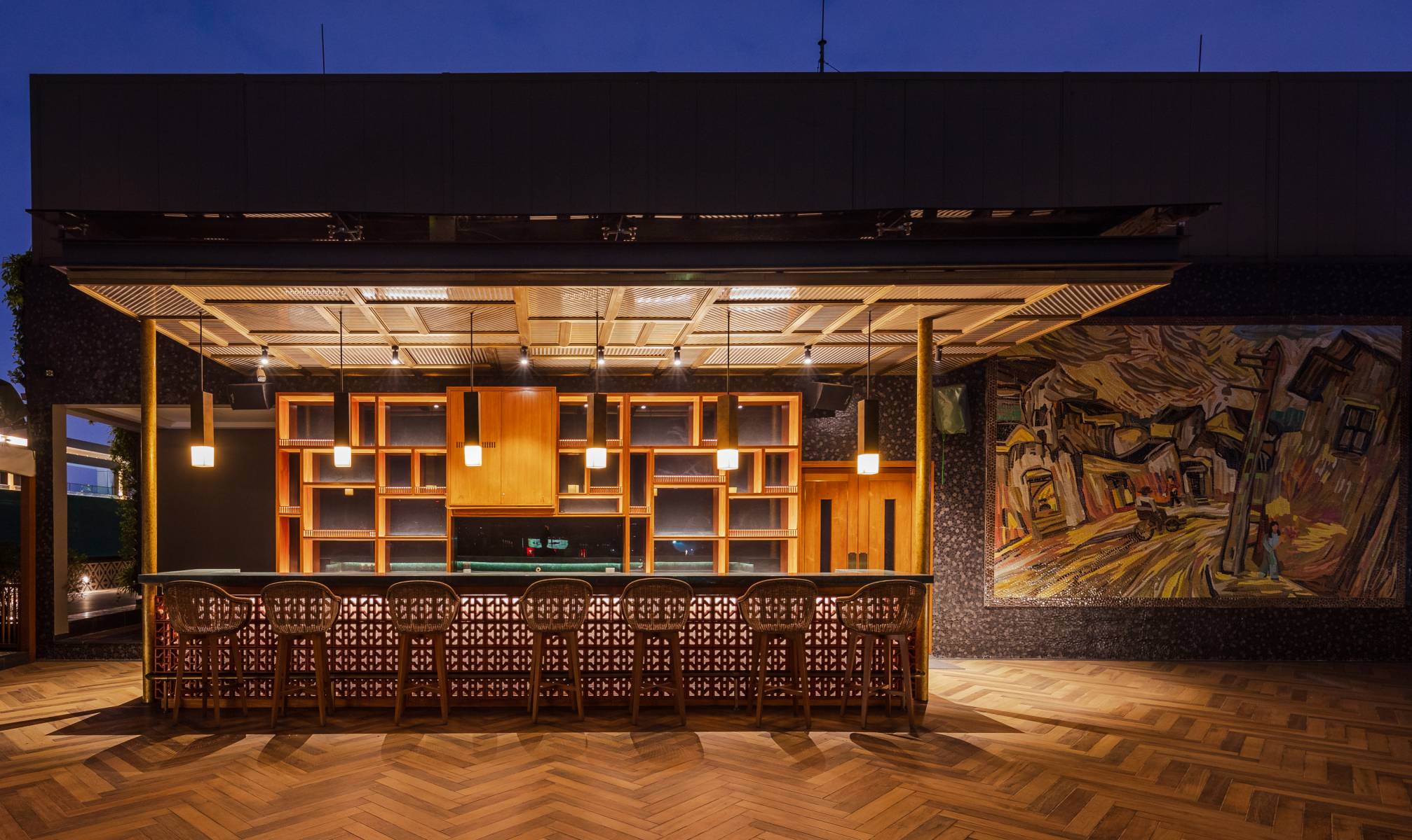 Grand Mercure Hanoi - Vivu Sky Bar