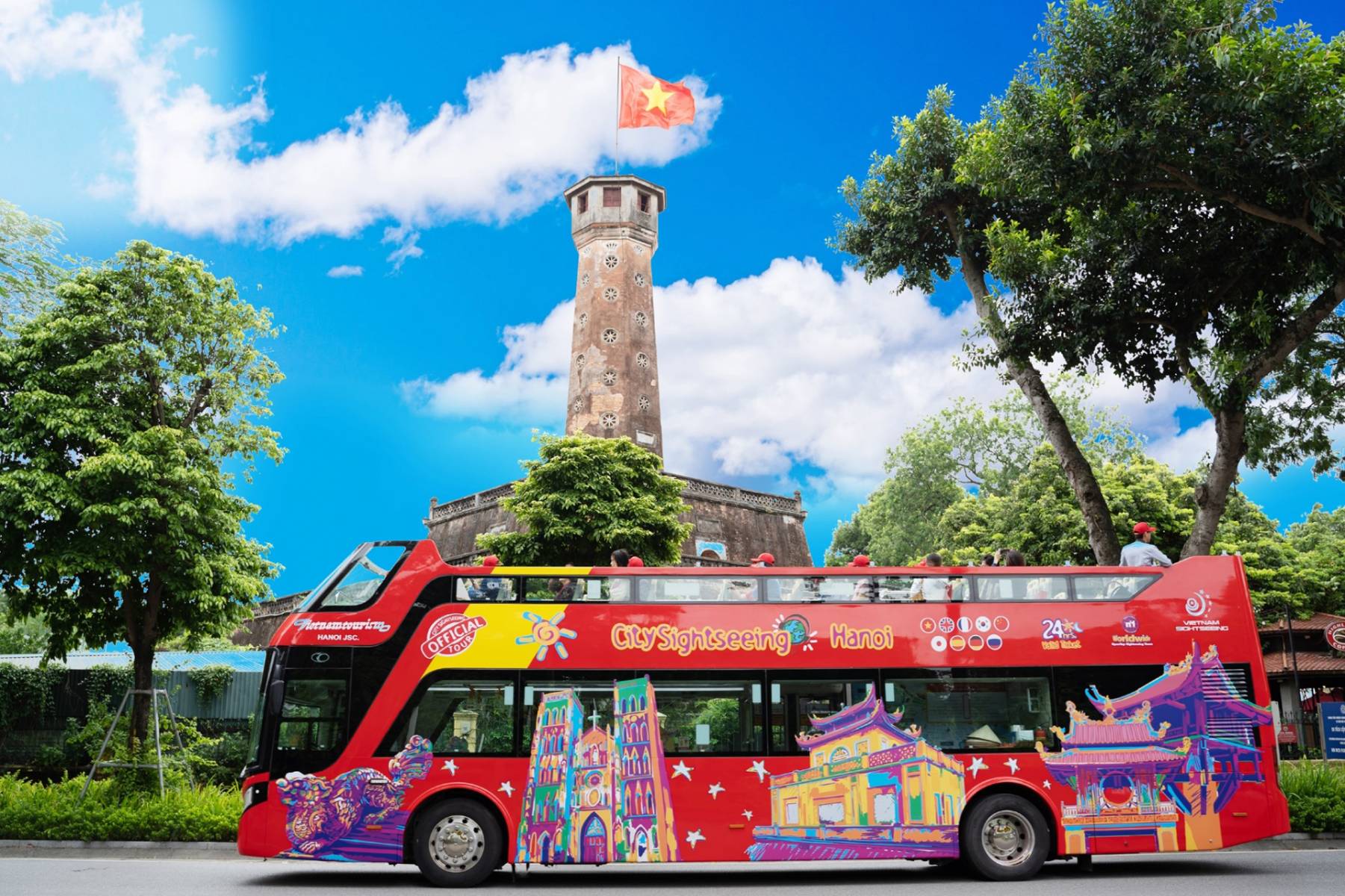 Grand Mercure Hanoi - Hanoi Double-decker bus