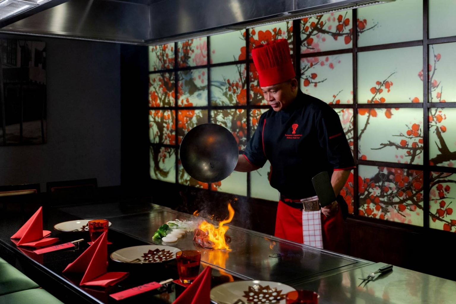 Benihana Restaurant Bangkok, Best Japanese Teppanyaki in Bangkok