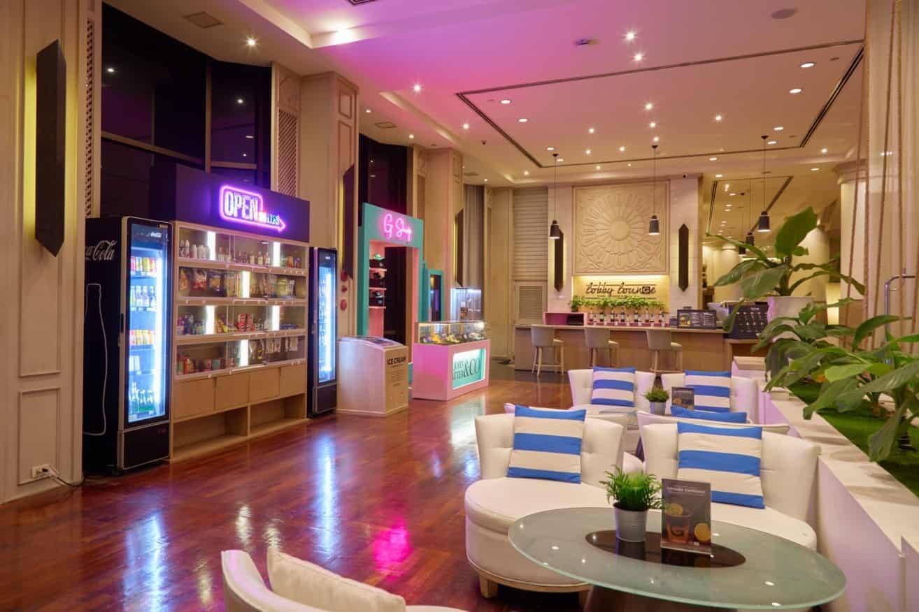 Lobby Lounge Bar | Relax & Connect at Pullman Pattaya