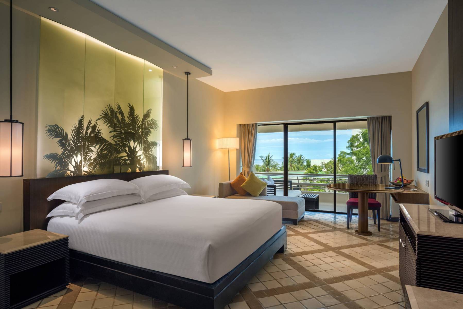 Pullman Phuket Karon Beach Resort