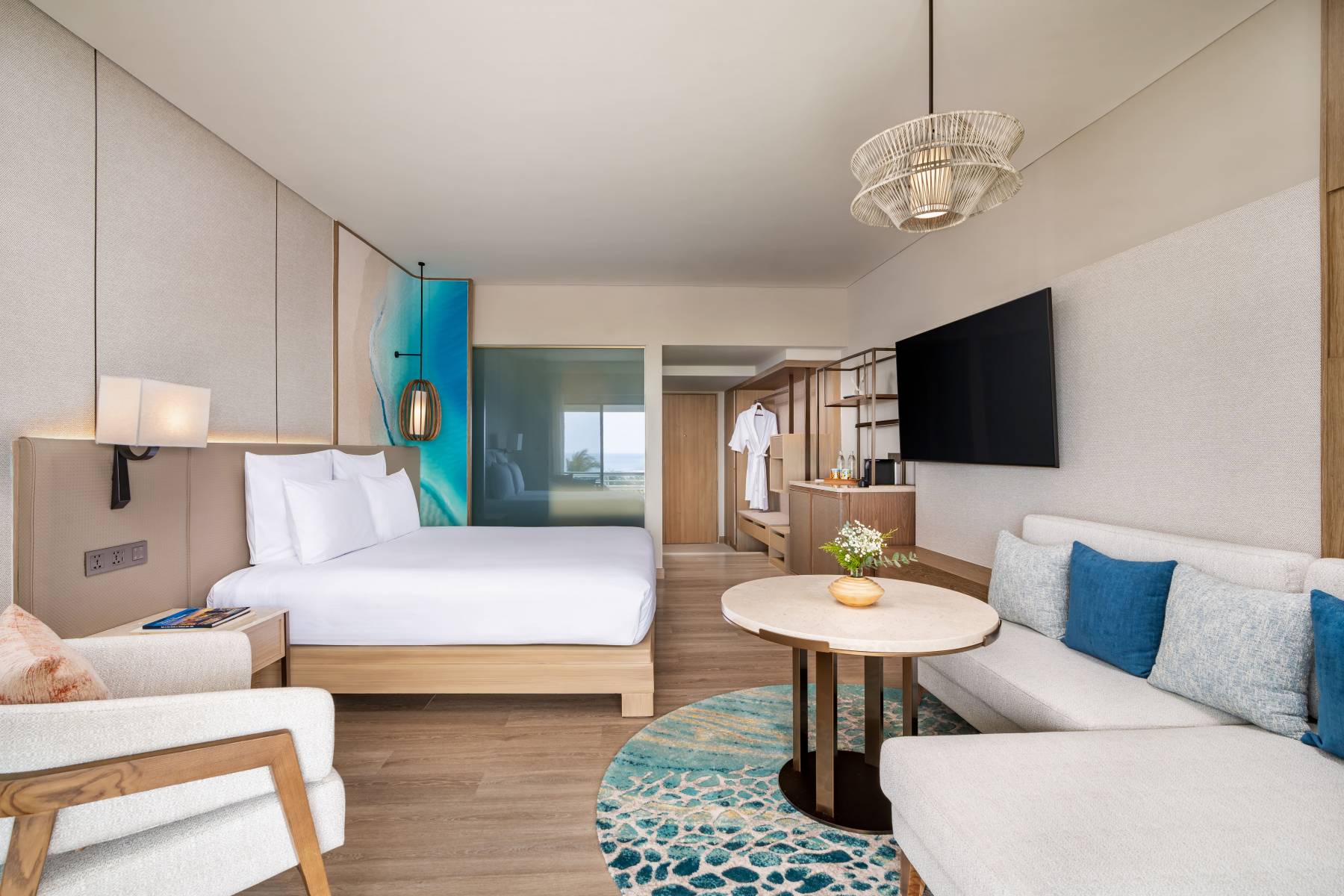 Deluxe Sea View - Pullman Phuket Karon Beach Resort
