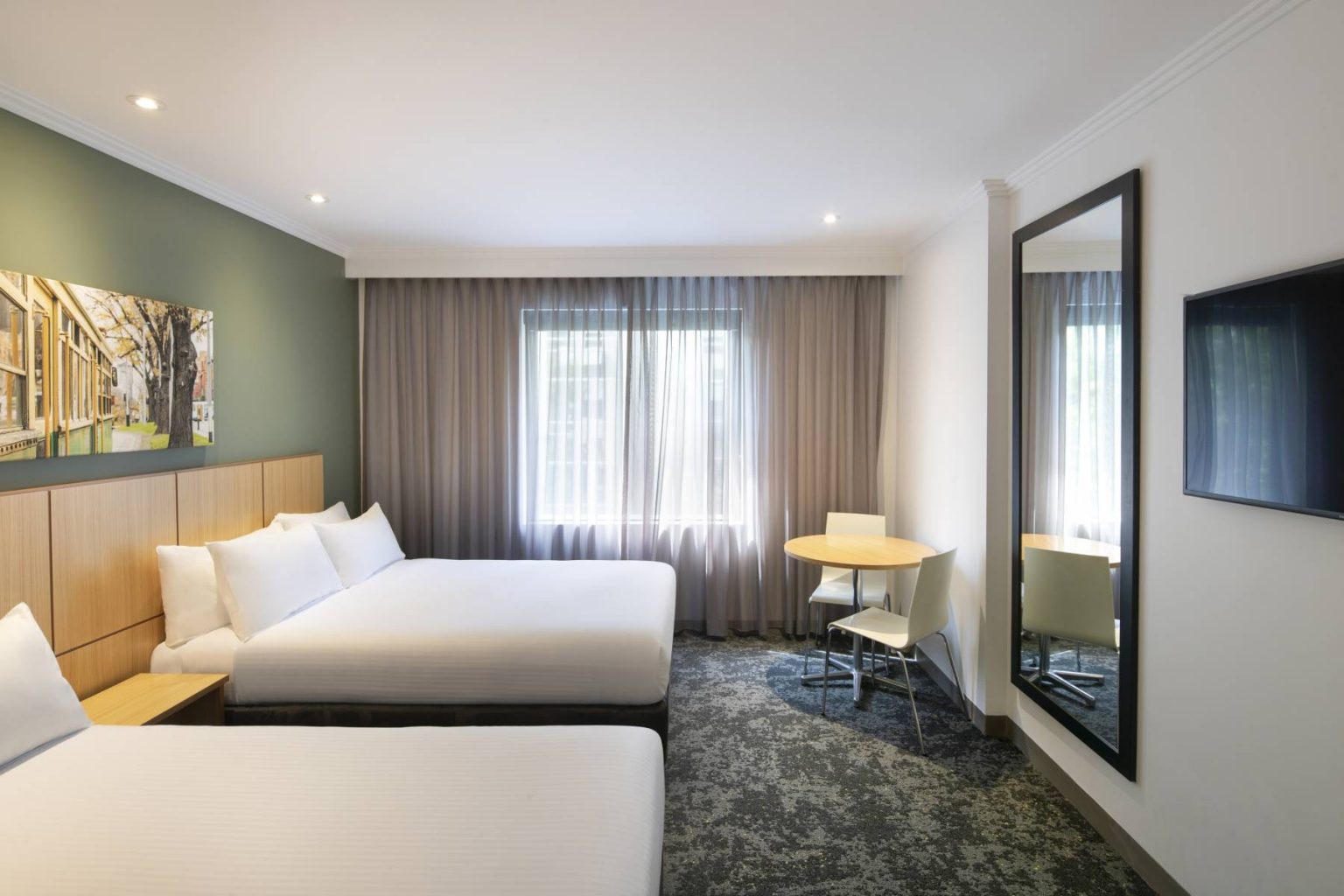 Superior Family room | Accommodation Melbourne | Hotel Melbourne
