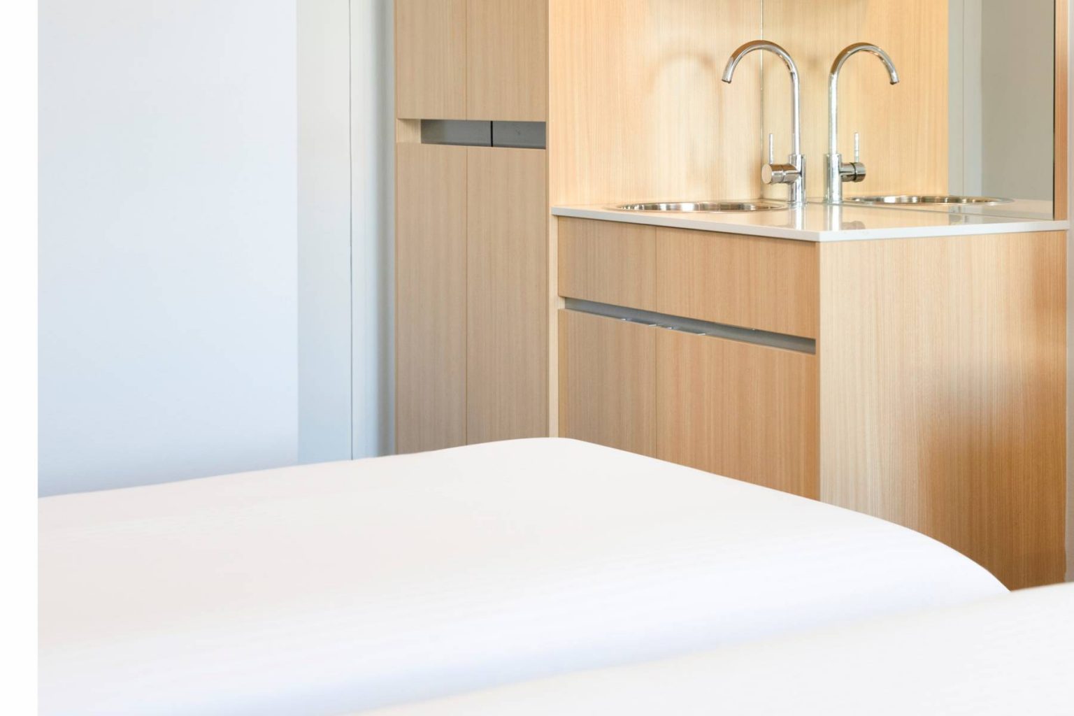 Standard Twin Room | Sydney CBD Accommodation | Sydney Hotel