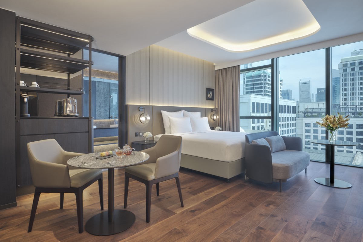 Singapore Hotel with Connecting Rooms | Pullman Singapore Hill Street | Singapore Family Hotel