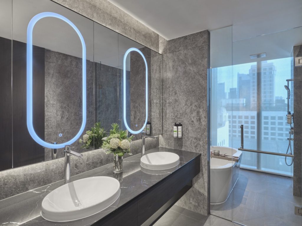 Singapore Hotel with Connecting Rooms | Pullman Singapore Hill Street ...