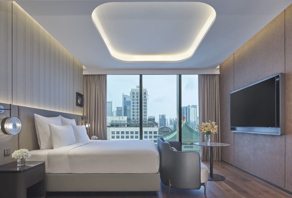 Singapore Hotel with Connecting Rooms | Pullman Singapore Hill Street ...