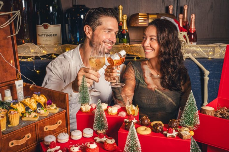 Singapore Hotel Japanese Izakaya Bar | MOGA at Pullman Hill Street ...