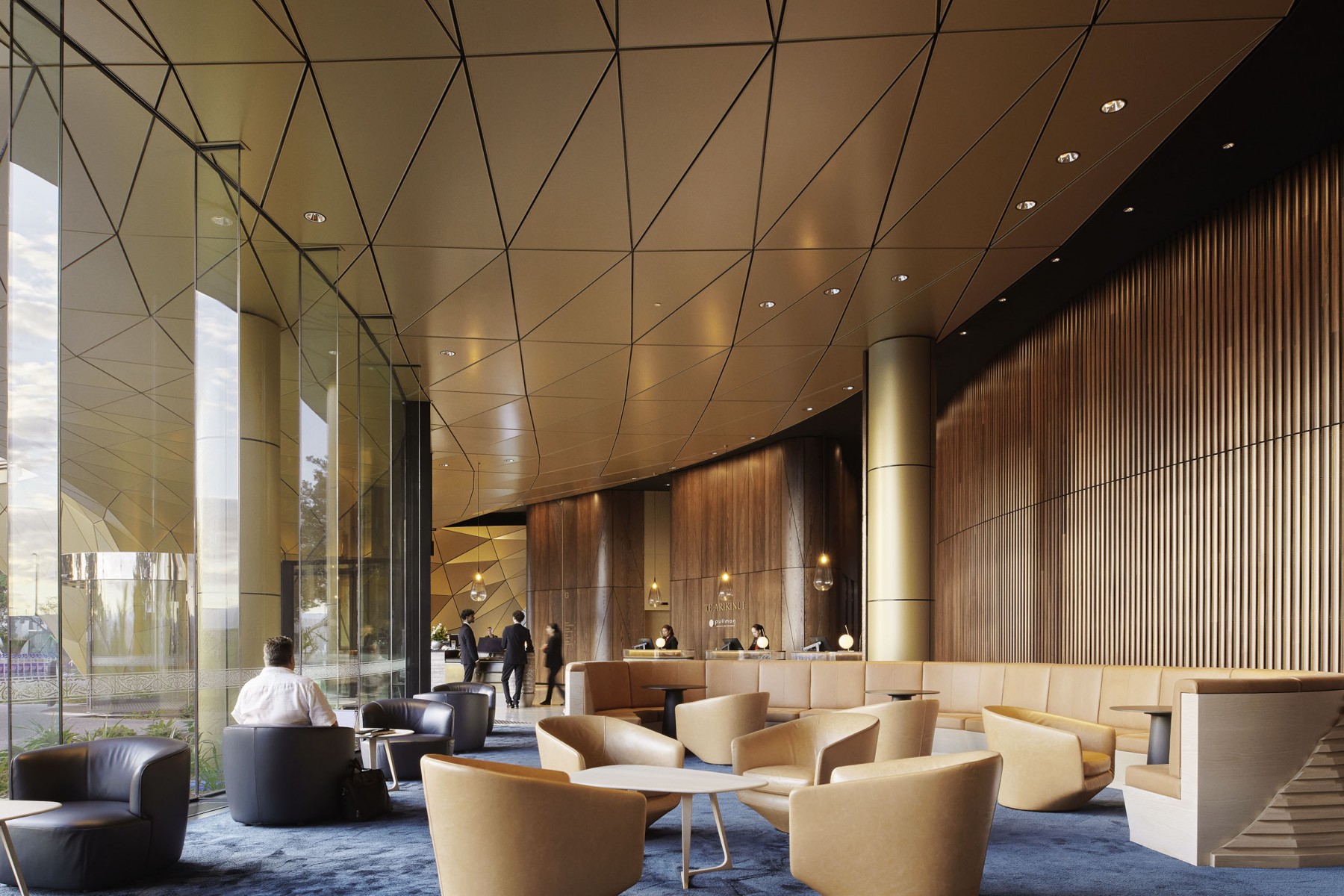 Te Arikinui Pullman Auckland Airport - Contact us