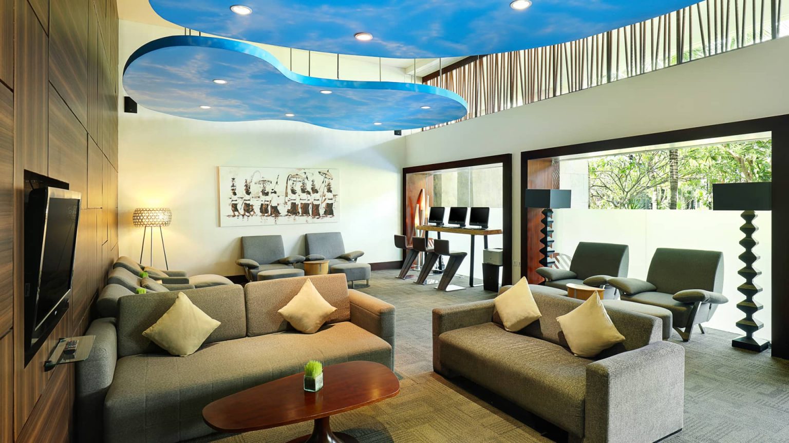 Pullman Bali Legian Beach: Exquisite Bali Beachfront Hotel