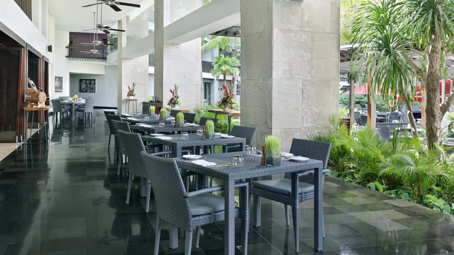 Tropical Bali Restaurant Delights at Pullman Legian
