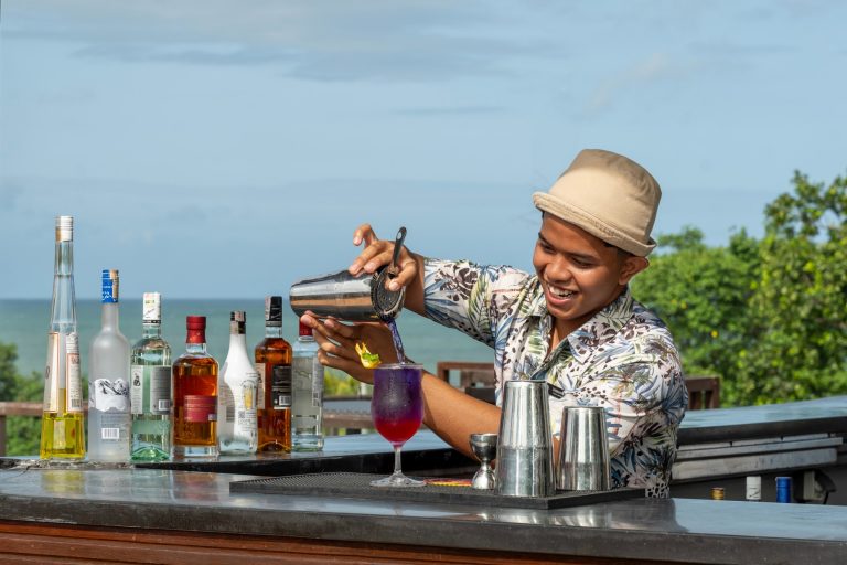 Pullman Bali Legian Beach - Infinity Pool Bar Happy Hours