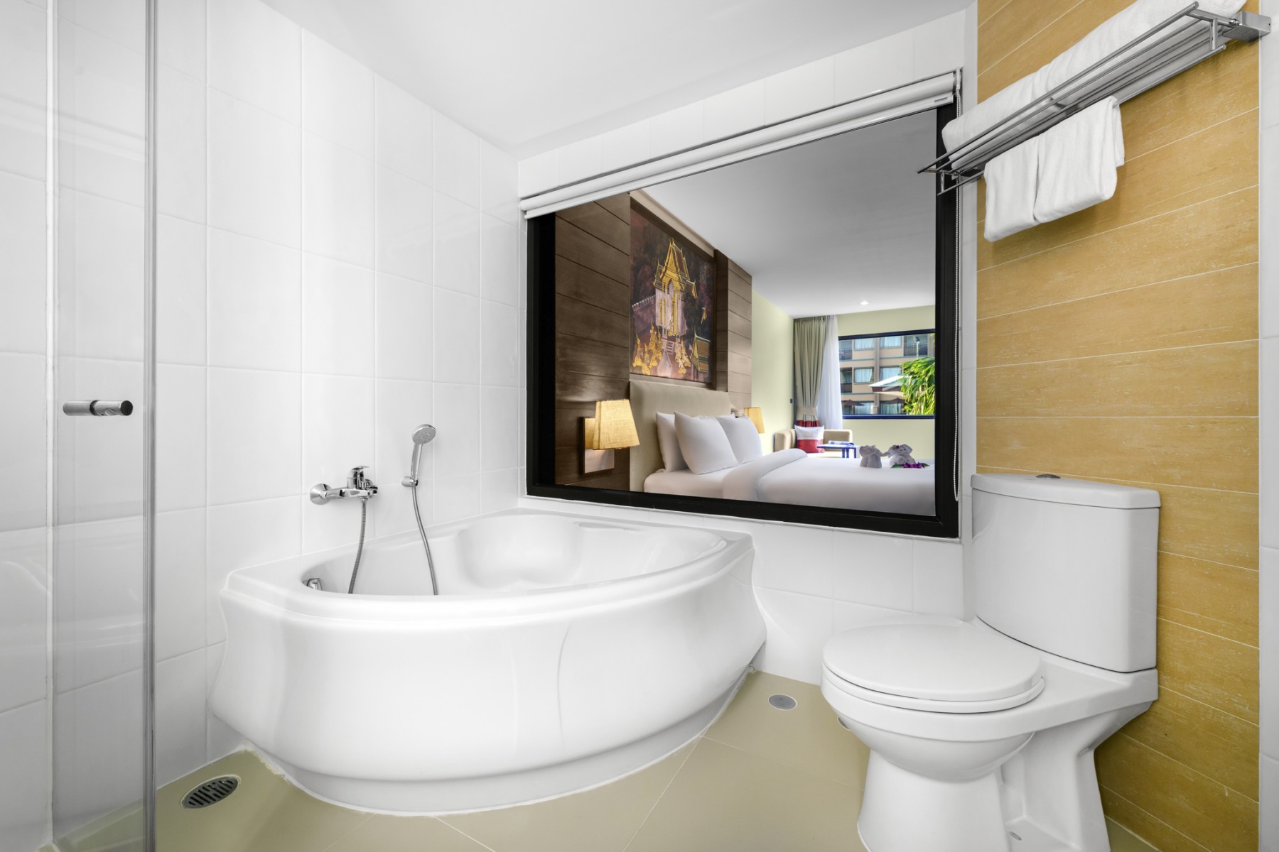 Pool Access Room in Patong Phuket | Novotel Phuket Vintage Park