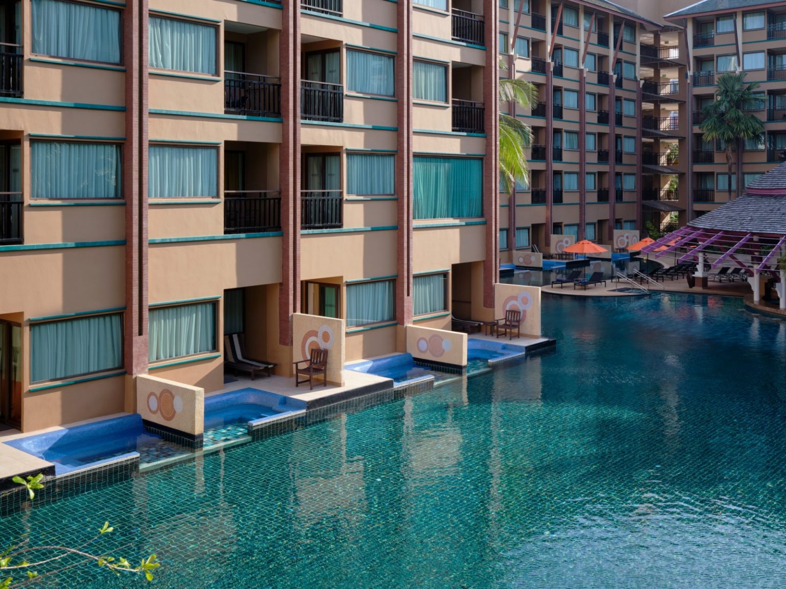 Hotel Rooms Patong, Phuket | Novotel Phuket Vintage Park