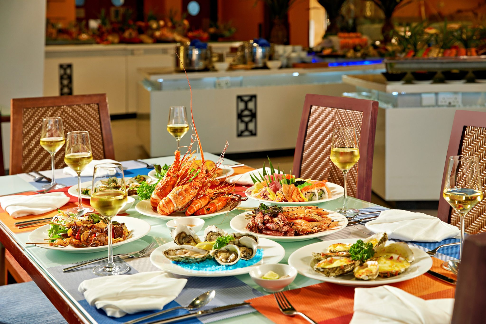 Novotel Nha Trang - DAILY SEAFOOD BUFFET DINNER - 30% OFF
