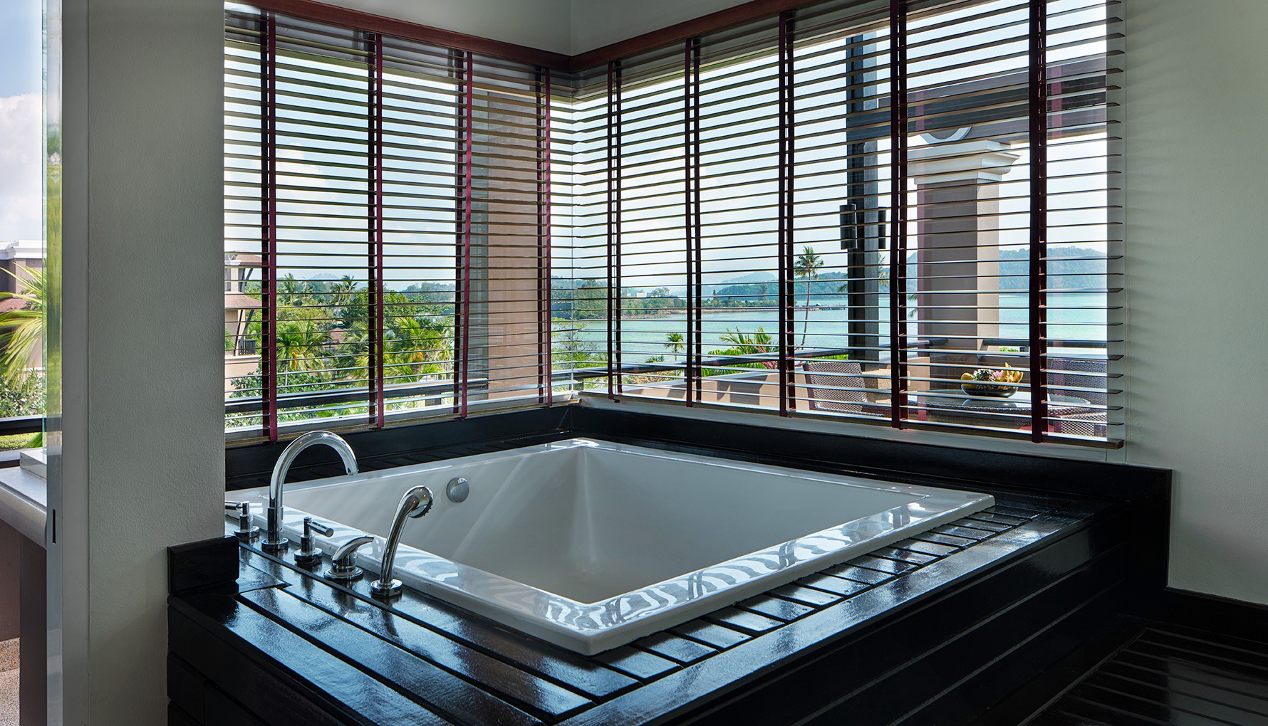 Deluxe Suite - Accommodation | Pullman Phuket Panwa Beach Resort