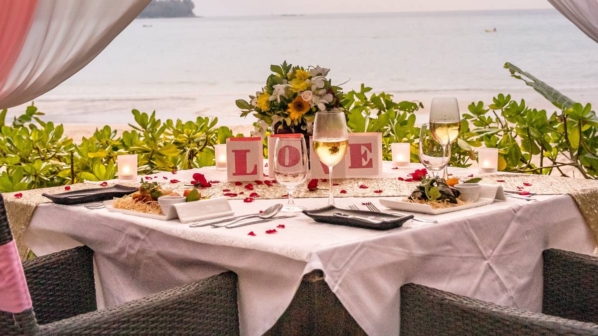 Novotel Phuket Kamala Beach - Romantic Dinner